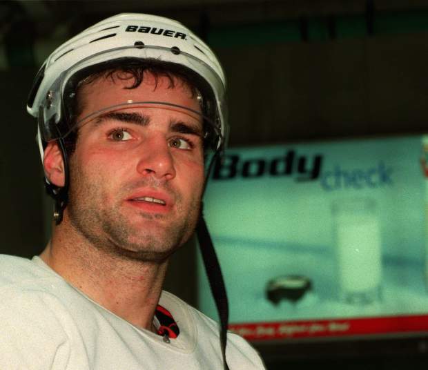 Carl Lindros: “I did it!” | The Coggin Toboggan